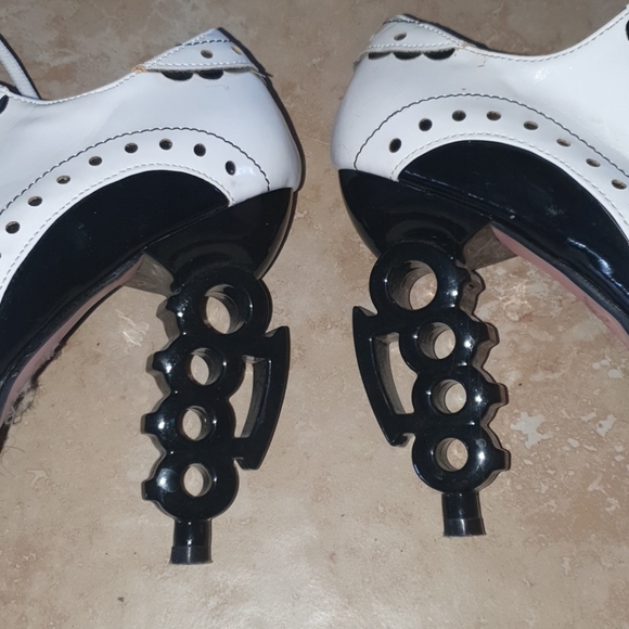 Leg Avenue | Shoes | Mafia Brass Knuckle Pinup Heels | Poshmark